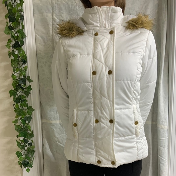 Jackets & Coats | White Winter Puffy Jacket | Poshmark
